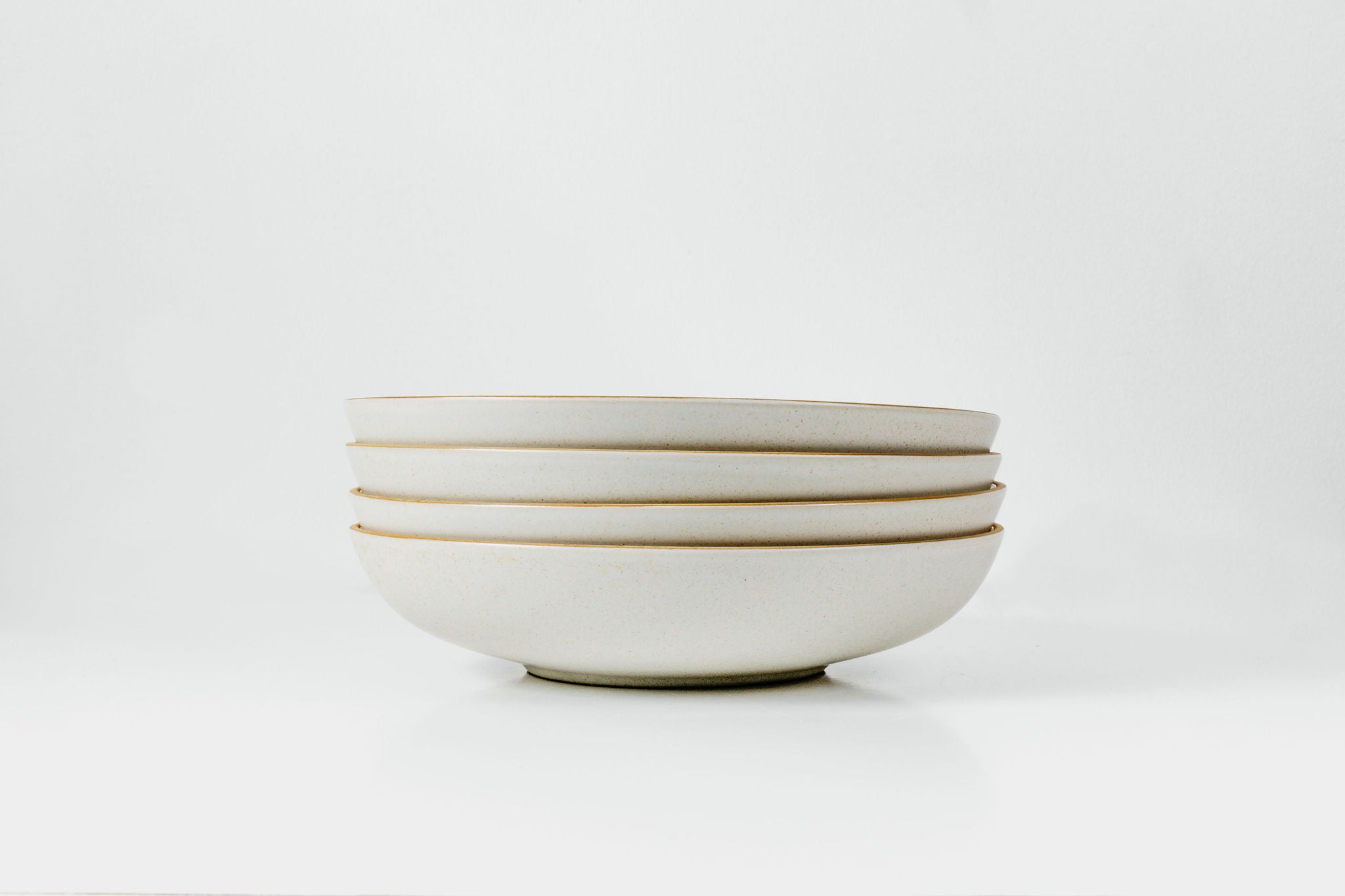10.25” Shallow Serving Bowl – Lineage Ceramics