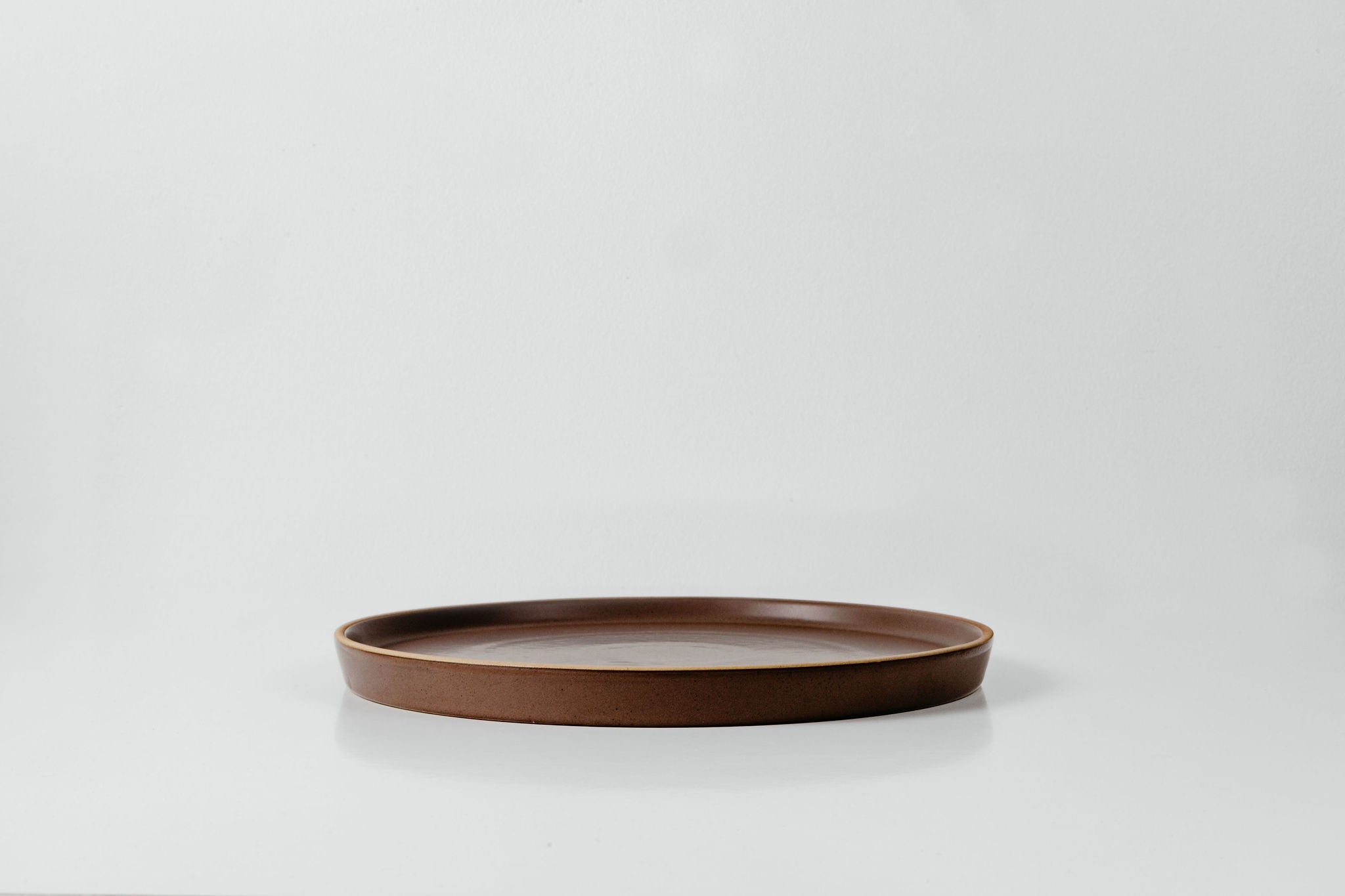 10” Entrée Plate – Lineage Ceramics