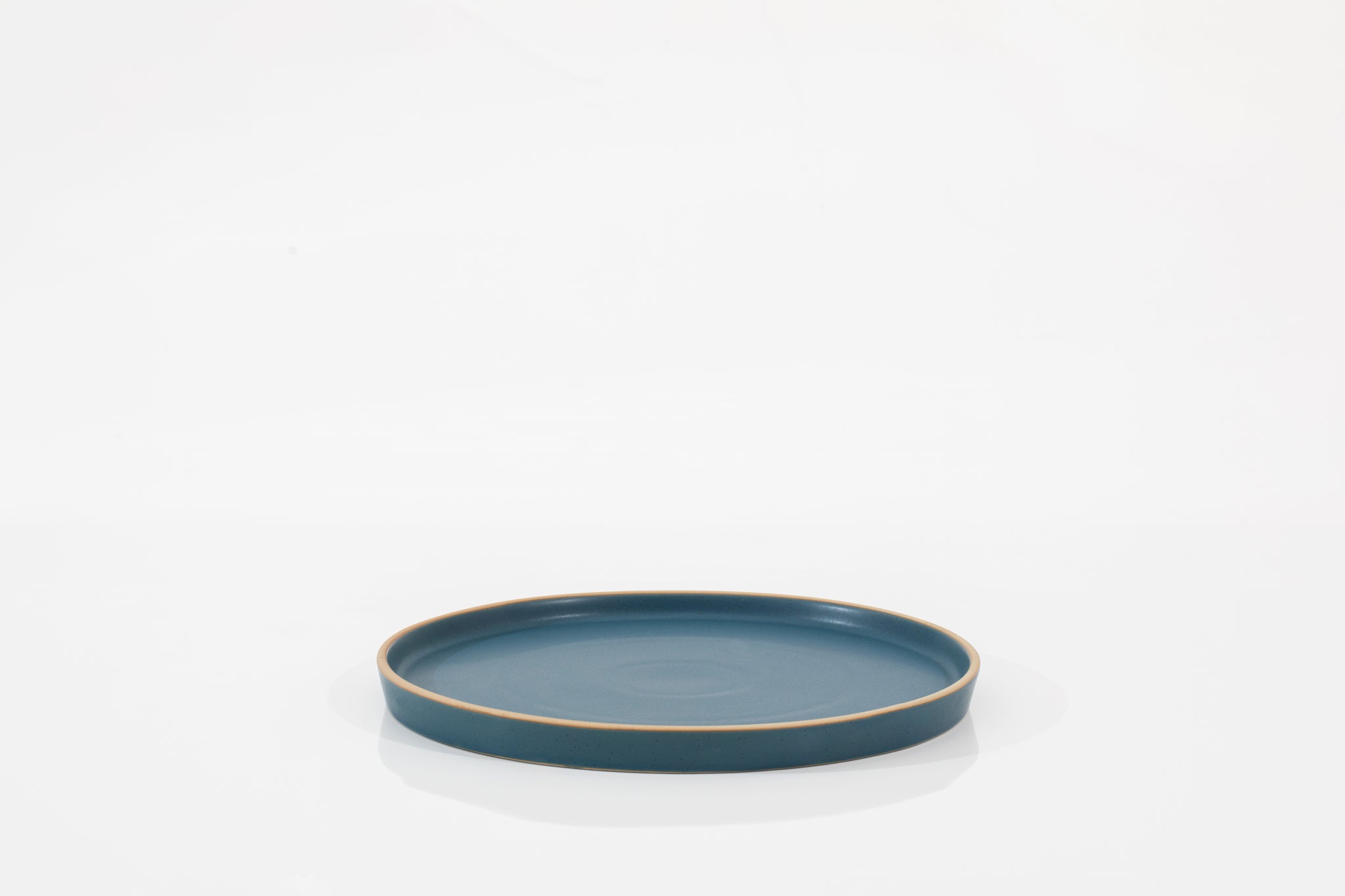 10” Entrée Plate – Lineage Ceramics